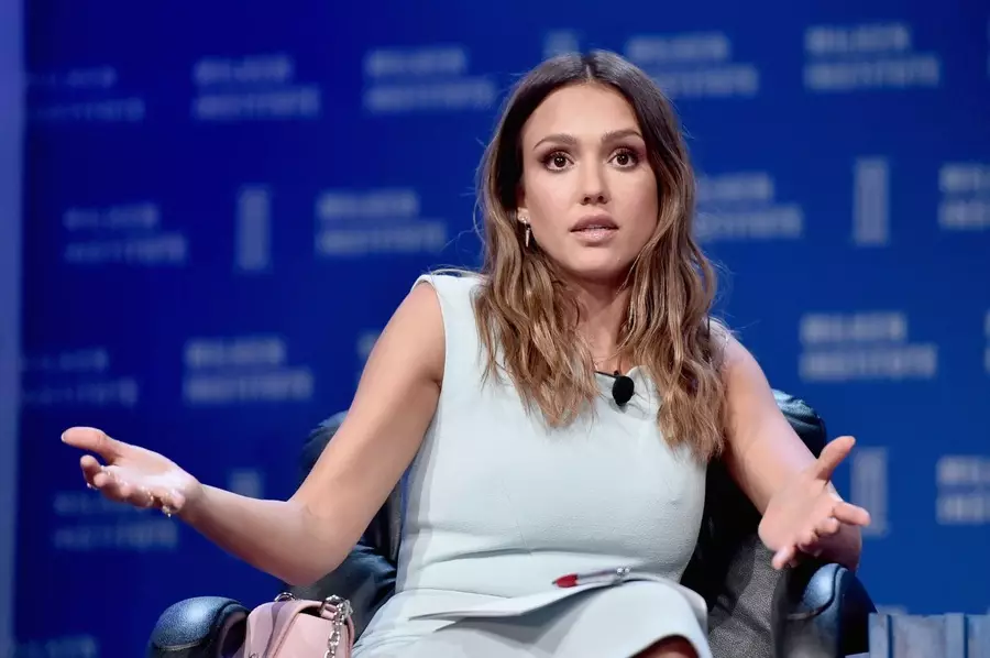 Pausahaan Jujur Jessica Alba Rejeki Geus Tanked 30% Kusabab Go public 10013_1