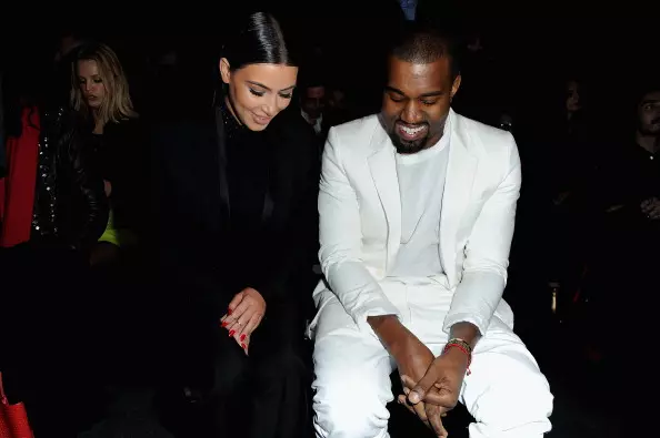 Kim Kardashian i Kanye West es neguen a vendre fotos de la seva filla acabada de néixer 10286_1