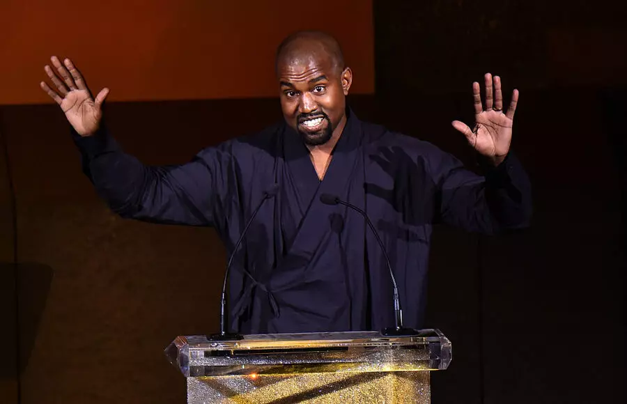 Kanye West'in Şarkılarına Katkıları İçin İnsanlara Fazla Ödediği Bildirildi 10304_1