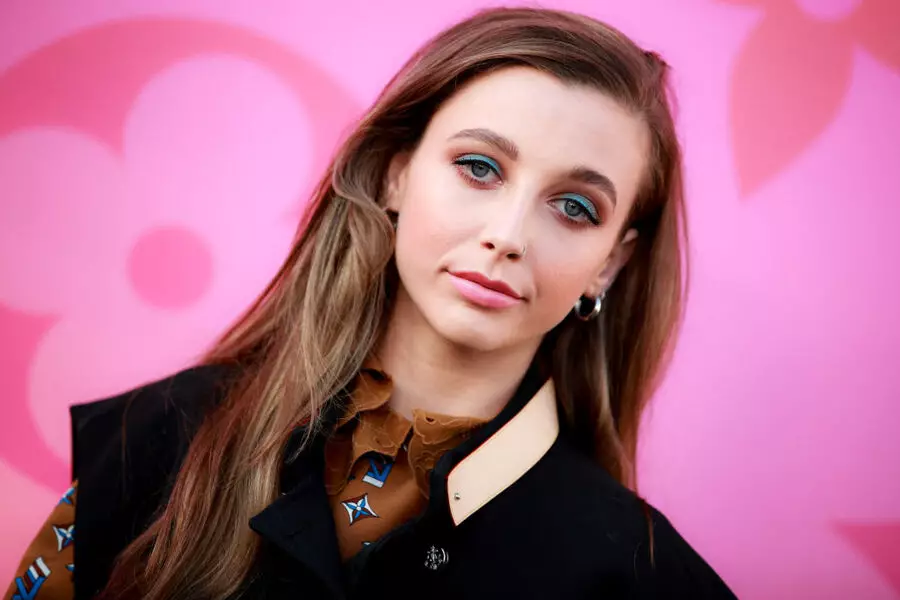 Emma Chamberlain Net Worth 10547_1