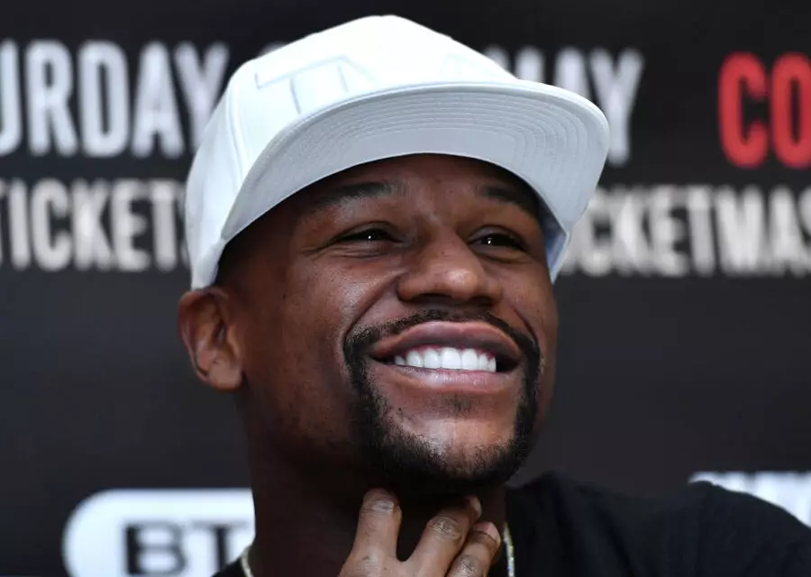 Kaip Floydas Mayweatheris uždirba ir išleidžia savo 400 milijonų dolerių grynąją vertę 10737_1