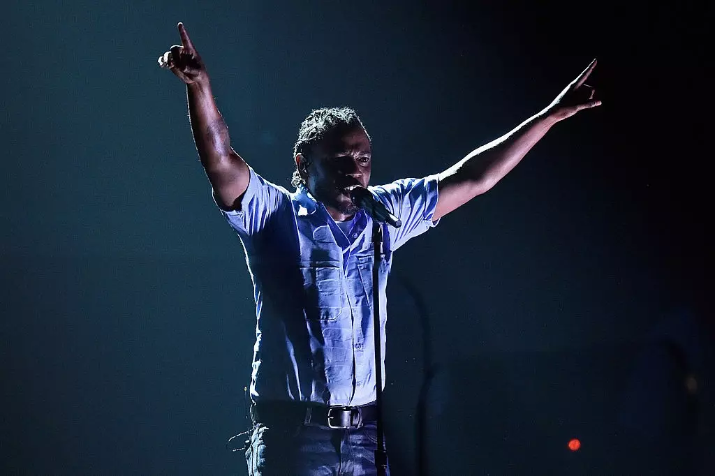 Kendrick Lamar'ın Sürpriz Albümü 1. Sırada Çıktı