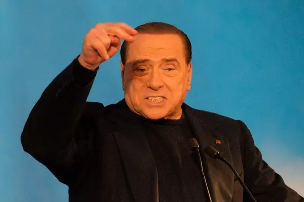 Patrimonio neto de Silvio Berlusconi