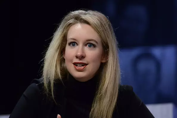 Das Vermögen von Elizabeth Holmes