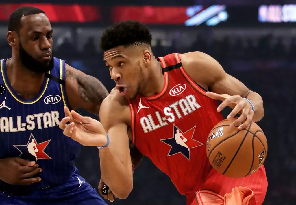 Các đội NBA đã khấu trừ hơn 30 triệu đô la từ tiền lương của cầu thủ