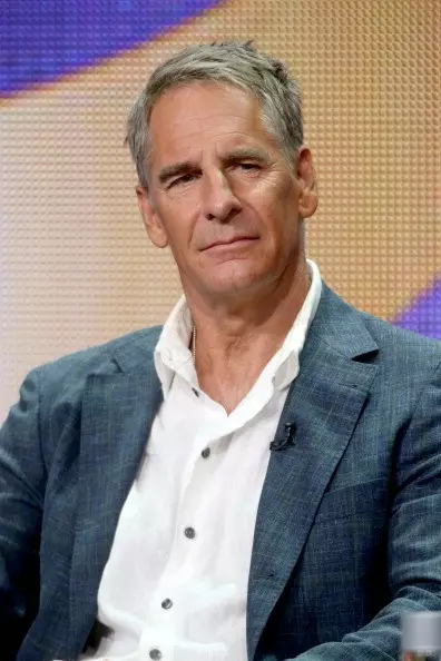 Scott Bakula