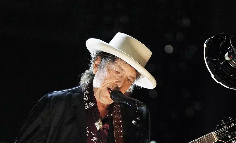 Bob Dylan vinde catalogul de cântece către Universal Music pentru 300 de milioane de dolari