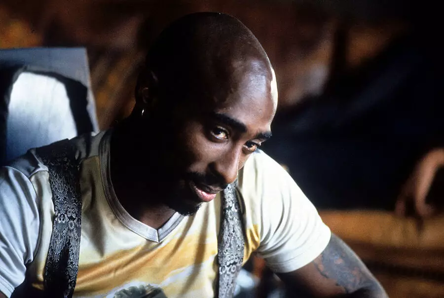 Quanto valia Tupac no momento de sua morte? – A confusão financeira emaranhada de uma estrela do rap 1348_1