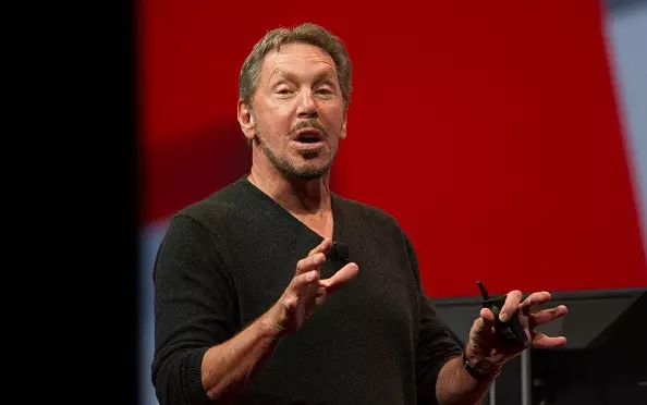 El valor net de Larry Ellison