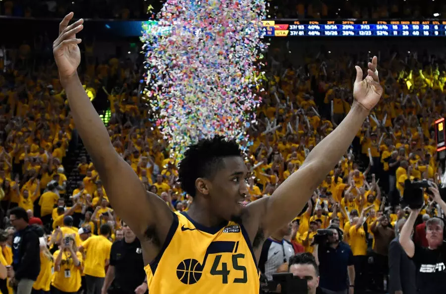 Donovan Mitchell Ṣetọrẹ $ 12 Milionu Si Ile-iwe Ọjọ Rẹ 14454_1