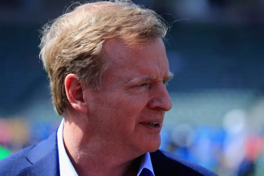 Roger Goodell se $200 miljoen kontrakverlenging sal na bewering teen 13 Desember gefinaliseer word. 15309_1