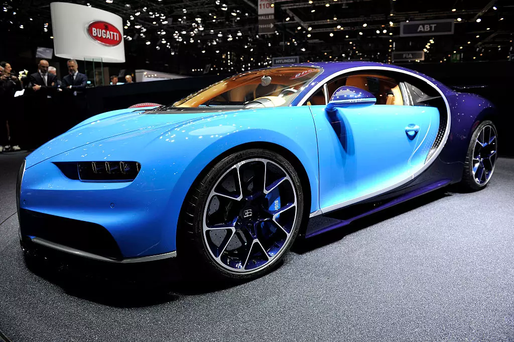 Bugatti izpilddirektors joprojām nezina, cik ātri var braukt 3 miljonus USD vērtais Chiron Supercar