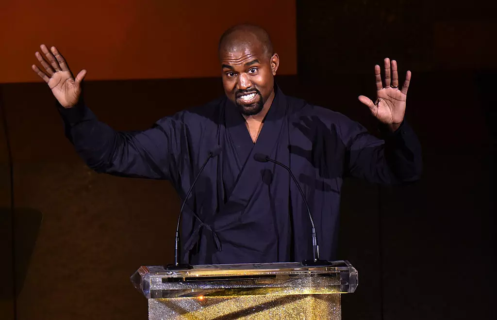 Gap Market Cap se je povečal za 1,5 milijarde dolarjev, nekaj ur po objavi partnerstva Kanye West