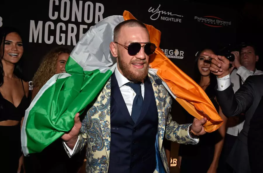 Umutungo wa Conor McGregor Agaciro Ninjiza Yumwuga 1761_1