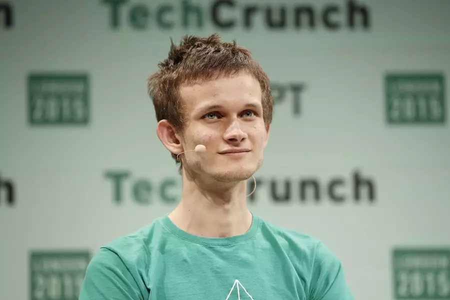 OMG Vitalik Buterin اپنے تمام کتے کے سکے ڈمپ کر رہا ہے جو ہم بولتے ہیں اور اس سے حاصل ہونے والی رقم کو عطیہ کر رہے ہیں - اس نے تکنیکی طور پر بھارت کی کووڈ فائٹ کے لیے $1 بلین کا عطیہ دیا 18285_1