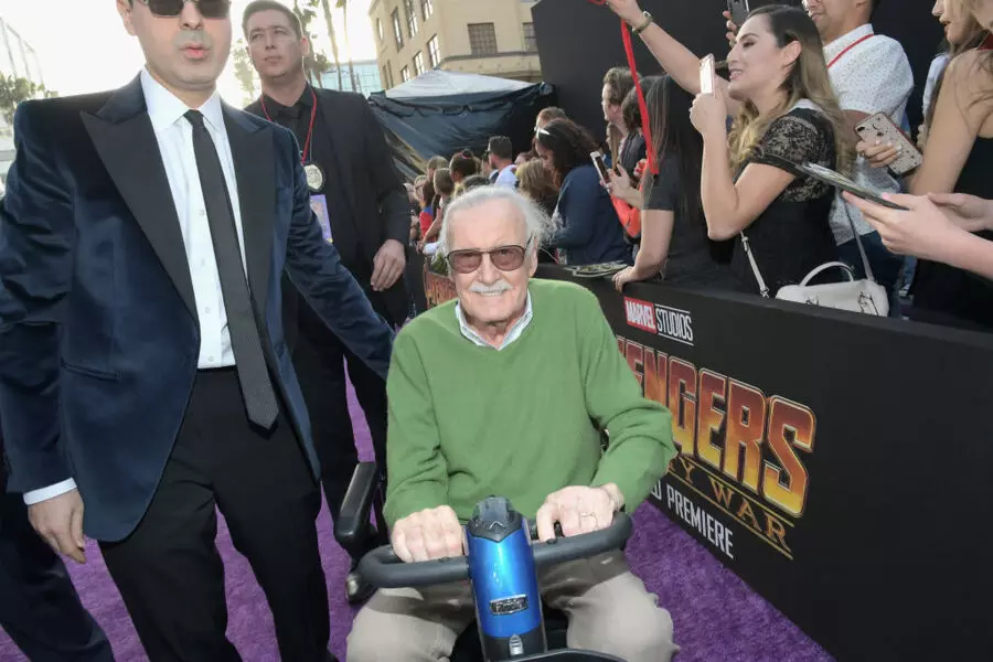 Stan Lee Li Dijî Rêvebirê Karsaziya Girtî Digere Fermana Rêgirtinê 19074_1