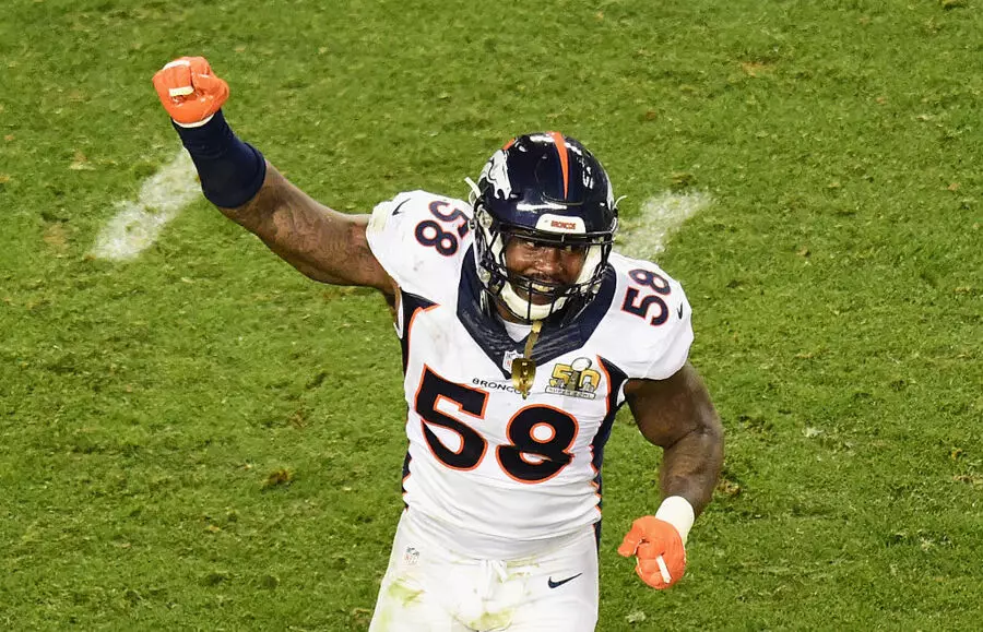 Von Miller o Lefisitse Litekete tsa Lidolara Bakeng sa Farting 23830_1