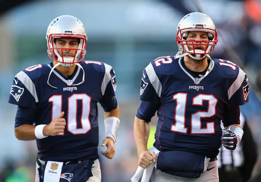 Jimmy Garoppolo를 인수하기 전에 49ers는 Tom Brady를 트레이드하려고 했습니다. 25640_1