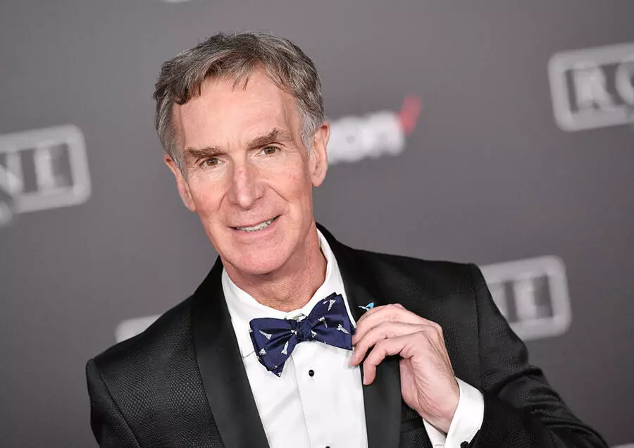 Bill Nye anoenderera mberi nekutevera Disney kwemadhora mazana matatu nemanomwe emadhora 28324_1