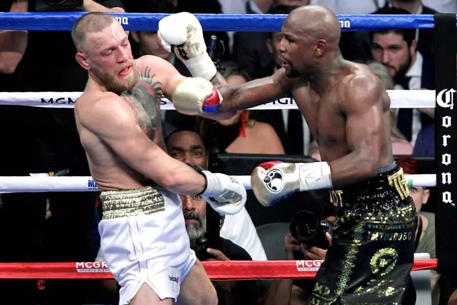 Floyd Mayweather نىڭ ساپ مۈلكى ھازىر 560 مىليون دوللار. Conor McGregor نىڭ ساپ مۈلكى ھازىر 85 مىليون دوللار 28591_1