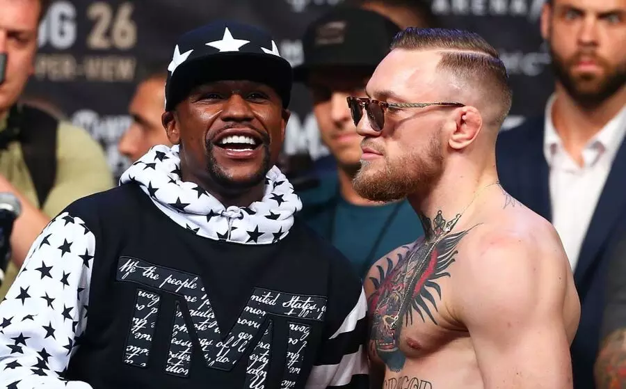 UFloyd Mayweather uthi uzakwenza i-300 yezigidi zeedola kwimizuzu engama-36, esilwa noConor McGregor nge-26 ka-Agasti. 28856_1