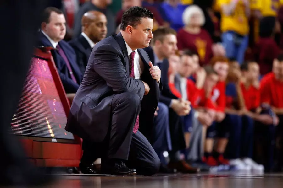 Sean Miller aurait discuté de payer une recrue… et s'il est viré pour ça, il gagnera des millions 28900_1