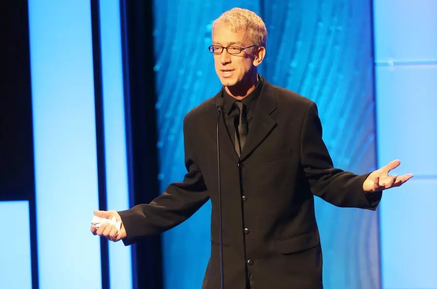 Andy Dick Neto vrednost 28937_1