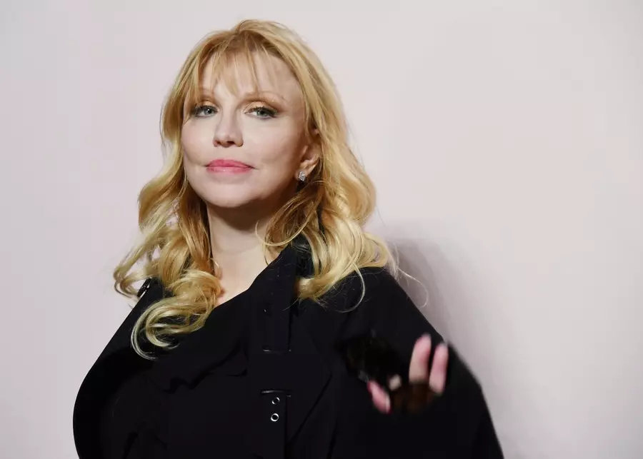 Courtney Love มูลค่าสุทธิ 28938_1