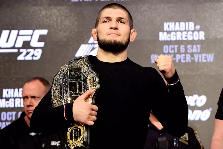 De manager fan Khabib Nurmagomedov seit dat hy net sil oerskeakelje fan UFC nei Bellator fan 50 Cent foar minder dan $ 50 miljoen 29285_1