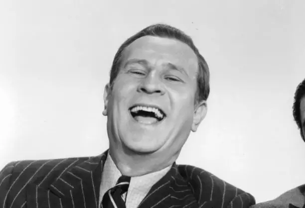 Bud Abbott netoväärtus