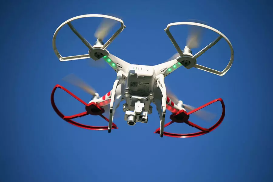 Jauniausias Azijos technologijų milijardierius yra drono magnatas 31635_1