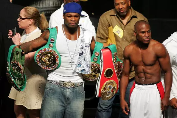 Floyd Mayweather tweets beledigingen over 50 Cent