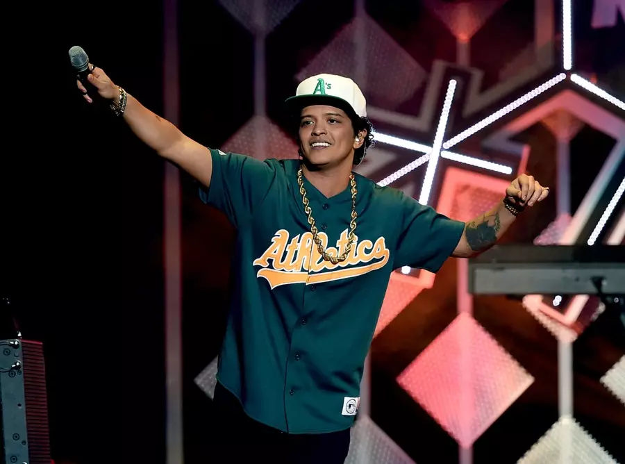 Kekayaan Bersih Bruno Mars 34947_1