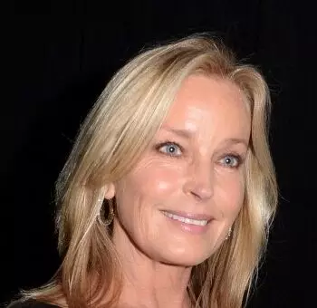 Net Worth ni Bo Derek