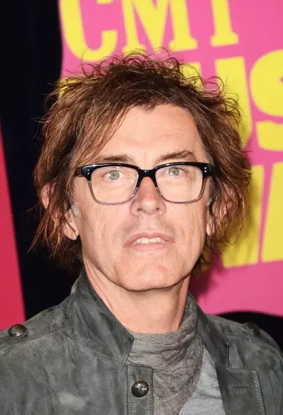 Tom Petersson Net Worth