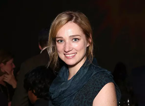 Giá trị tài sản ròng của Kristen Connolly