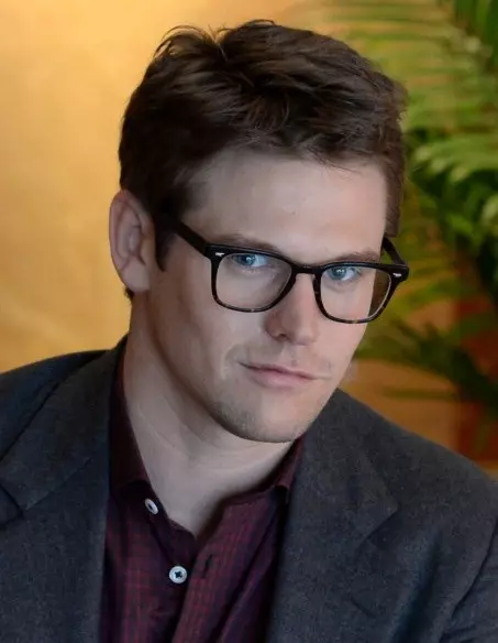 Zach Roerig มูลค่าสุทธิ