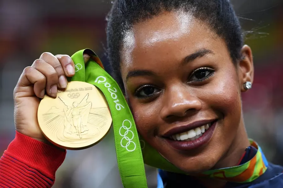 Gabby Douglas xalis sərvət 411_1