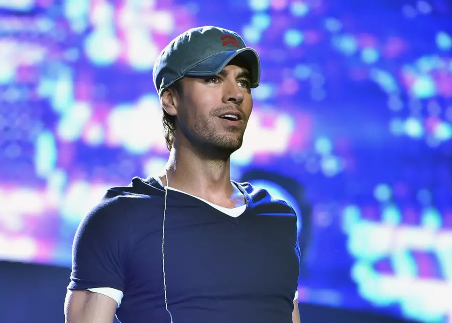 Enrique Iglesias Neta Valoro 4445_1