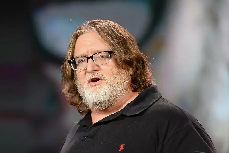 Gabe Newell Nilai Bersih