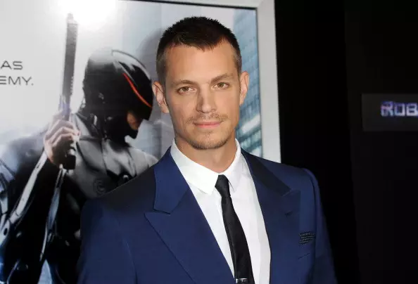 Joel Kinnaman Net Worth