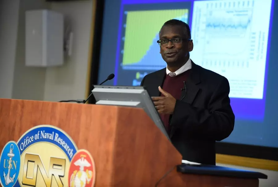 El valor net de Lonnie Johnson