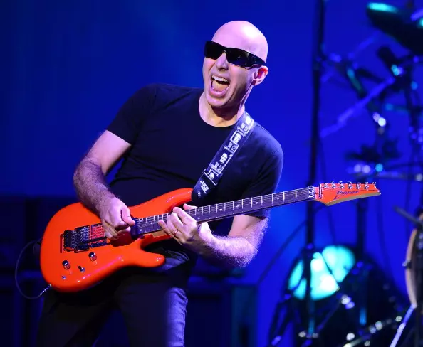 Joe Satriani Καθαρή αξία