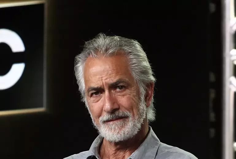 David Strathairn Čistá hodnota