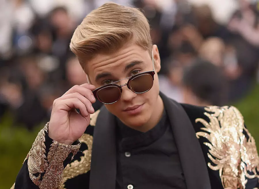ಜಸ್ಟಿನ್ Bieber ಒಂದು ನಿರ್ದಿಷ್ಟ 'ಬಿಲ್ಬೋರ್ಡ್' ಹಾಟ್ 100 ಮೈಲಿಗಲ್ಲು ತಲುಪಿದ ಮೊದಲ ಪುರುಷ ಕಲಾವಿದ 7879_1