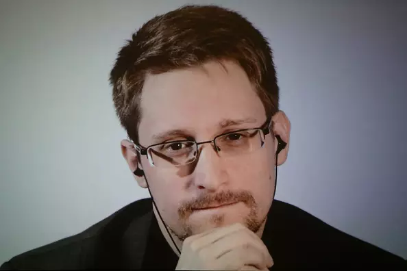 Edward Snowden Čistá hodnota