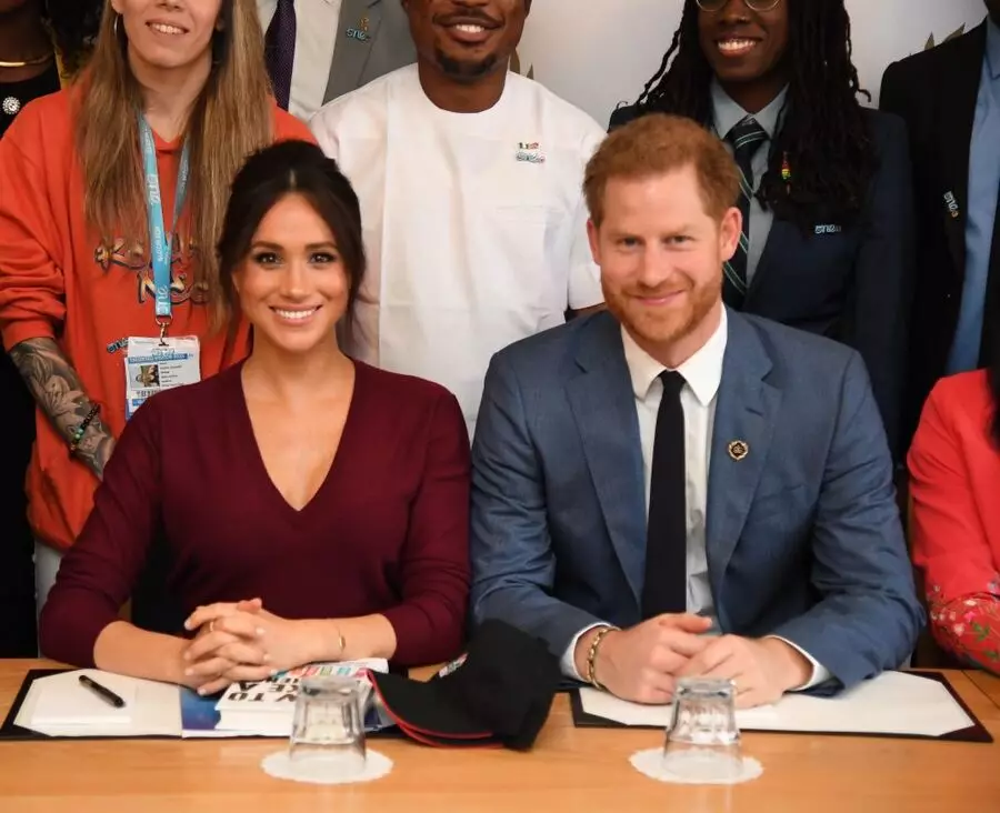 Prince Harry ndi Meghan Markle Angosaina Mgwirizano wa Netflix womwe Ungakhale Wofunika $150 MILIYONI 8338_1