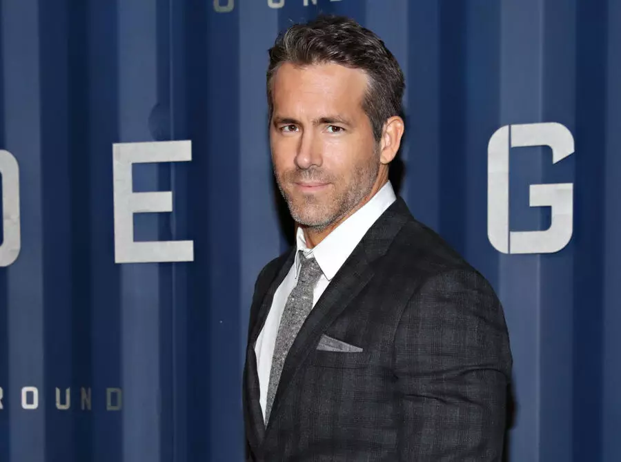 Mae Ryan Reynolds A Rob McElhenney Newydd Brynu Tîm Pêl-droed Am Prin Dim Arian 8980_1