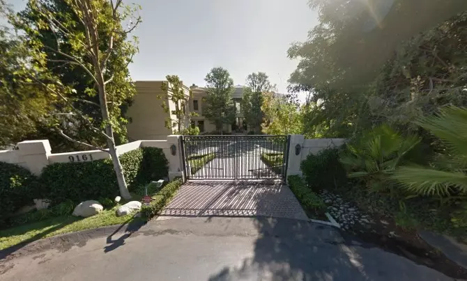 Доктор Дре жакында эле өзүнүн укмуштуудай Hollywood Hills сарайын 32,5 миллион долларга сатты 9065_1