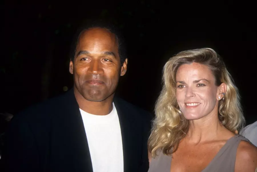 Nicole Brown Simpson nettó értéke 908_2